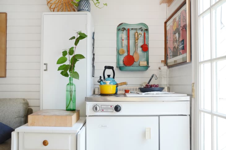 Check Out This 200-Square-Foot Tiny House's Kitchen | The Kitchn