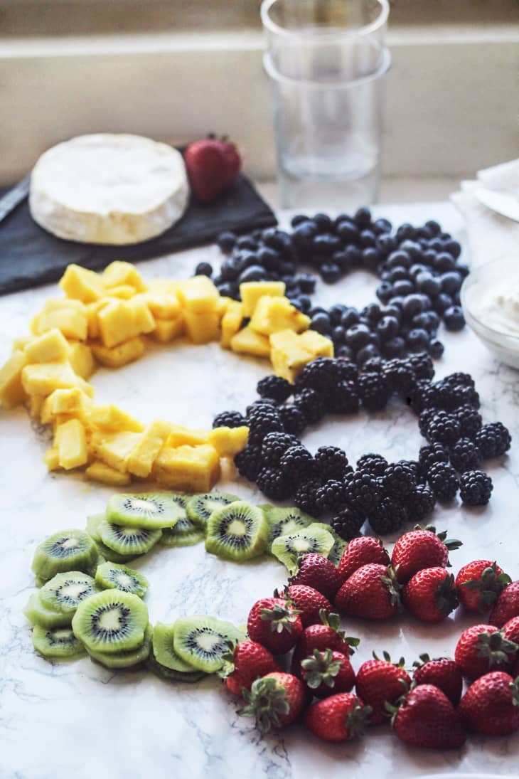 Olympic Rings Fruit Platter | The Kitchn