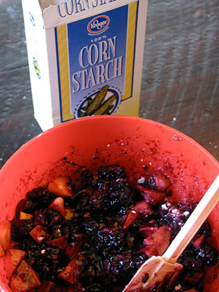 How To Make Easy Fruit Filling for Pie | The Kitchn