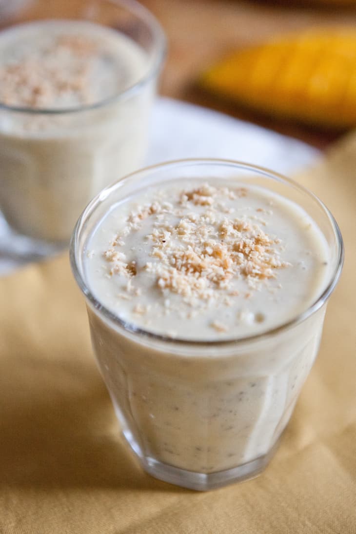 10 Tropical Smoothies to Brighten Your Morning | The Kitchn