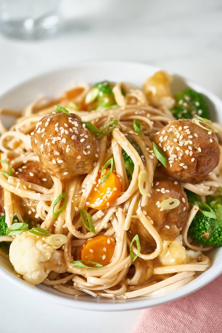 5 Lazy Dinner Recipes That Only Need 8 Ingredients | The Kitchn