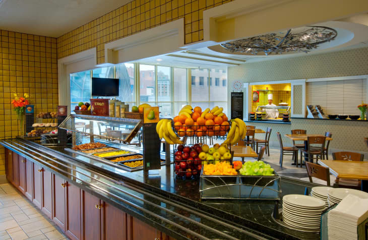 Beyond Continental: Our 3 Favorite Free Hotel Breakfasts | The Kitchn