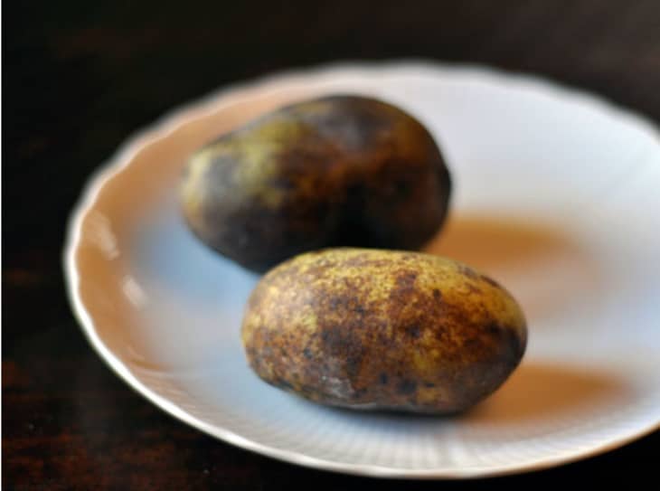 Have You Ever Tried a Pawpaw? Here’s How They Taste | The Kitchn