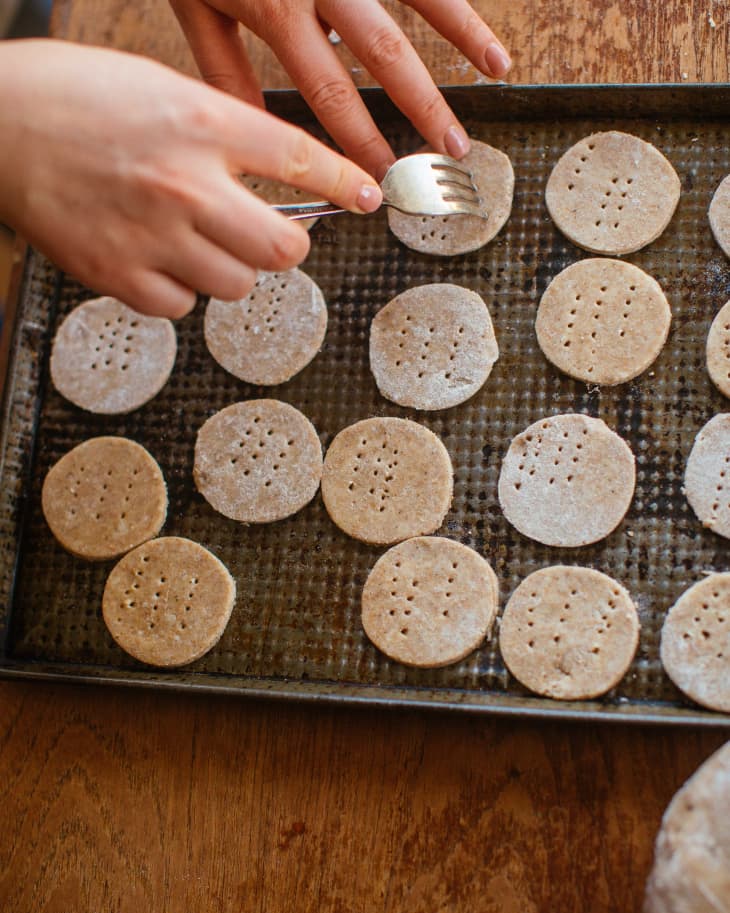 Pepper Parmesan Crackers | The Kitchn