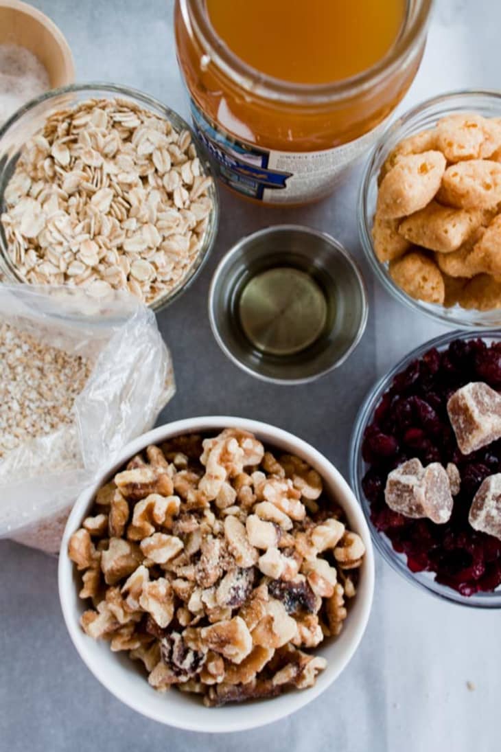 Weekend Snack Recipe: Walnut-Cranberry-Ginger Power Bars | The Kitchn