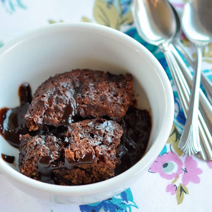 Vintage Recipe: Warm Fudgy Pudding Cake | The Kitchn