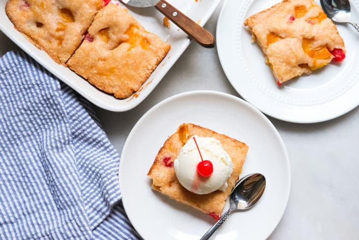 I Tried Dolly Parton’s 3-Ingredient "Cuppa Cuppa Cuppa Cake" | The Kitchn