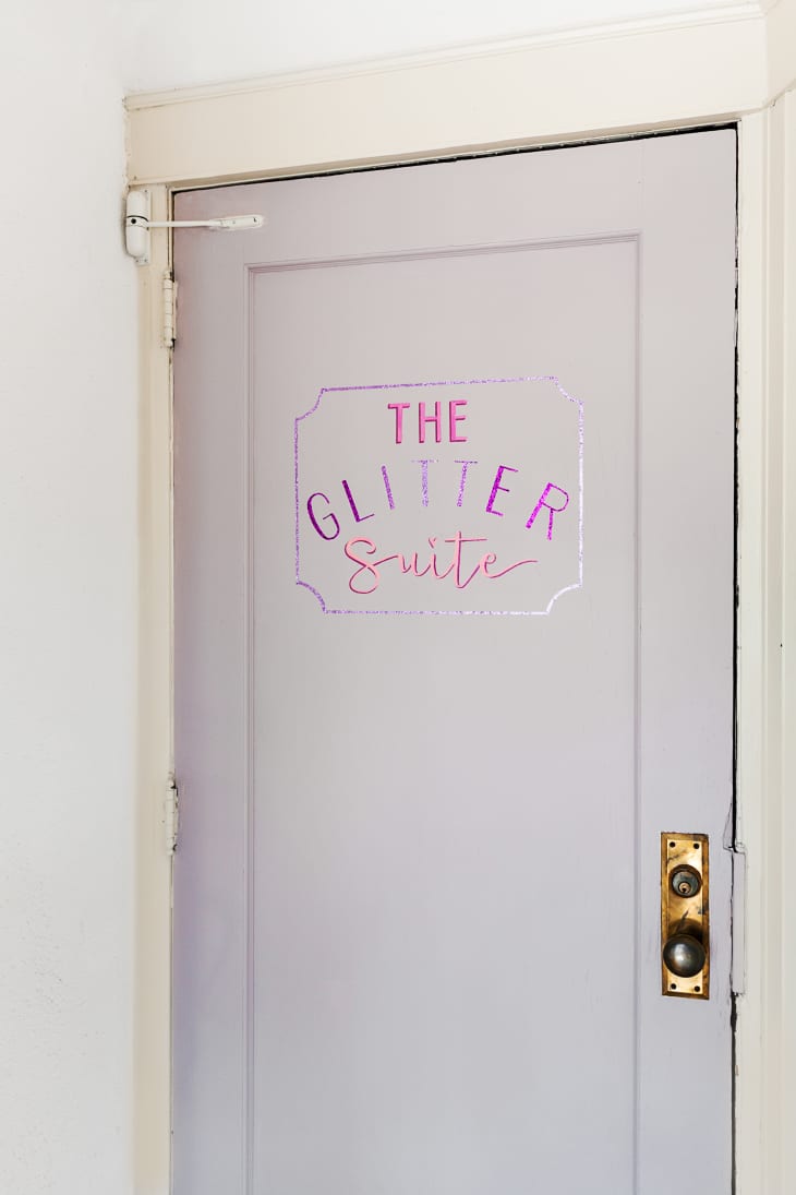 See How a DIYer Made Cute Nameplates for Each Room in Her Home ...