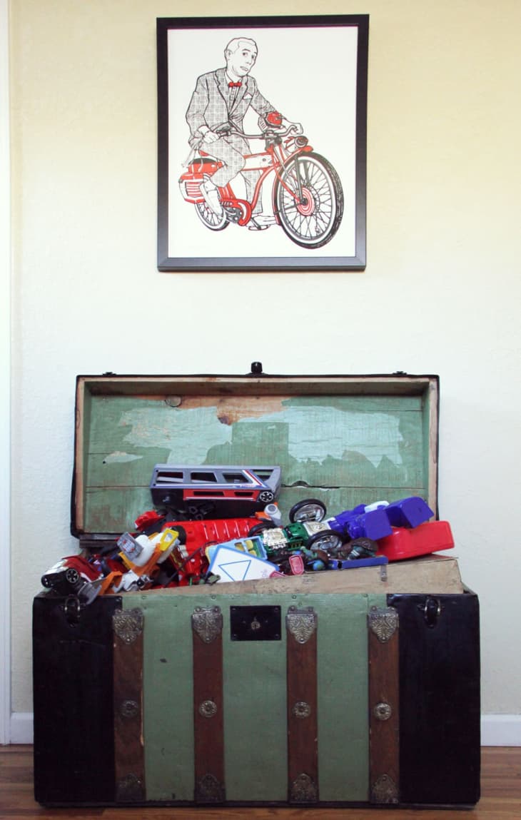 Jordan’s Proper Man Den | Apartment Therapy