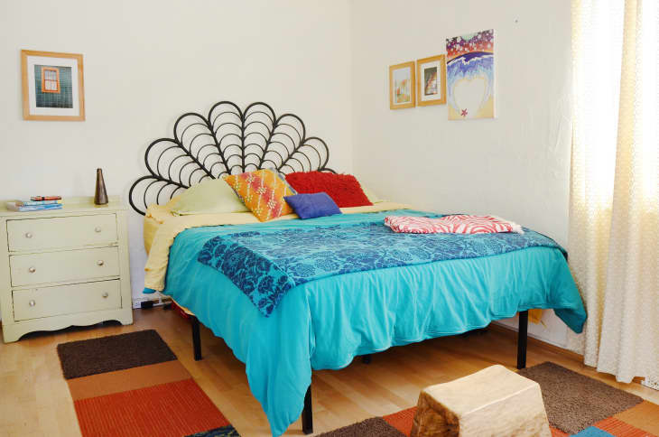 Adding Color to a Rental When You Can't Paint | Apartment Therapy