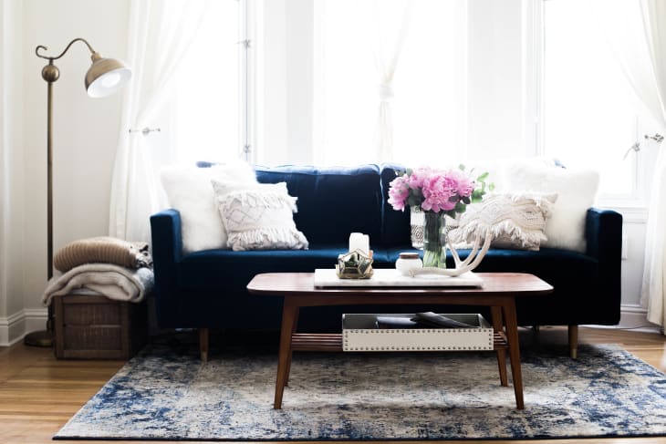 How to Decorate With Navy Blue - Navy Design Ideas | Apartment Therapy