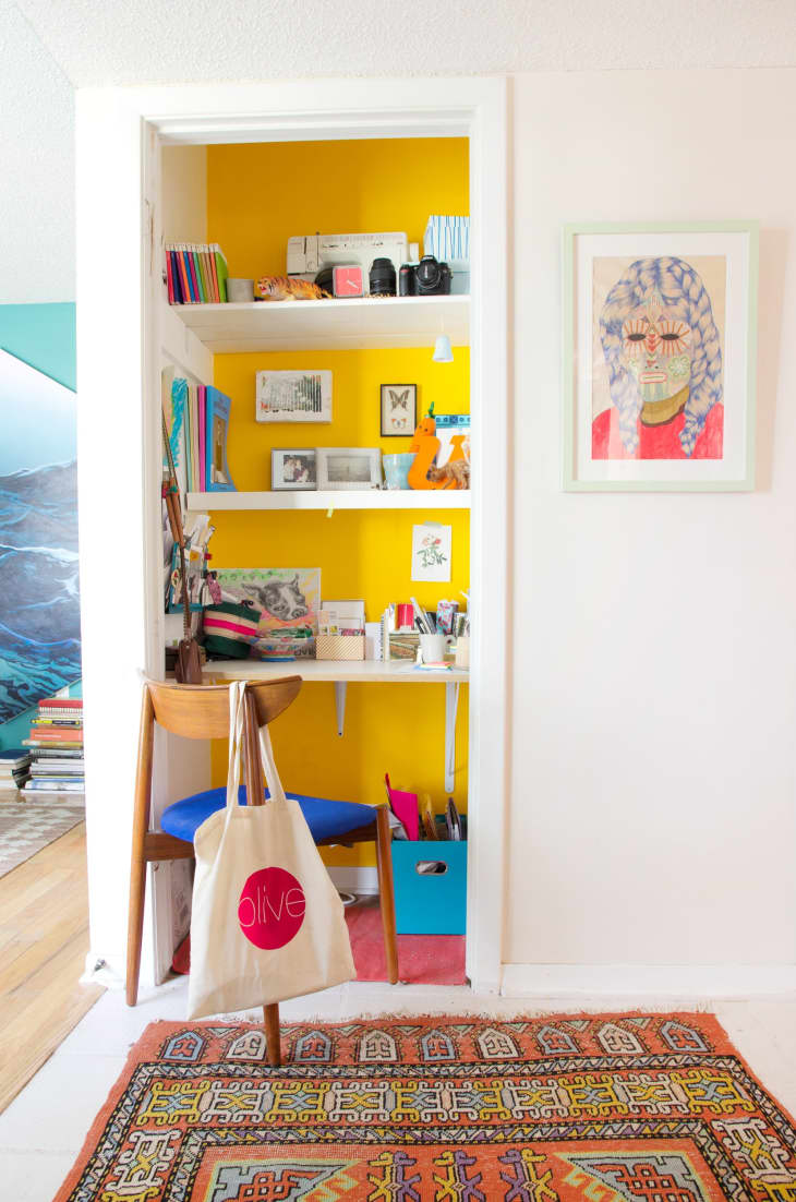Small Home Office Ideas - How to Make a Home Office in a Tiny Space ...