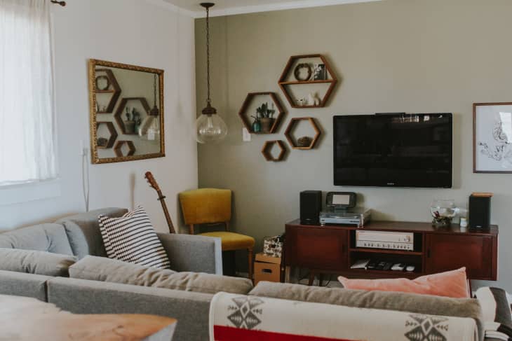 House Tour: A Small Shared Cali Rental | Apartment Therapy