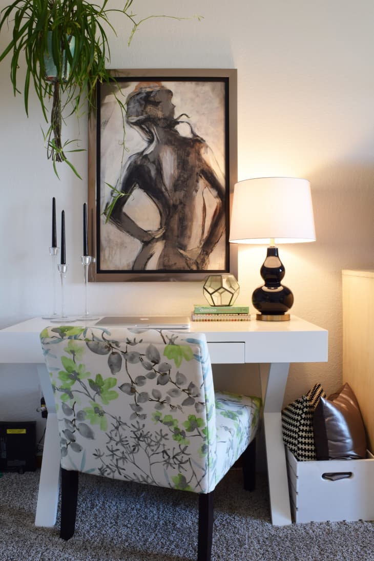 House Tour: Creative Classic Mix in a Rental Apartment | Apartment Therapy