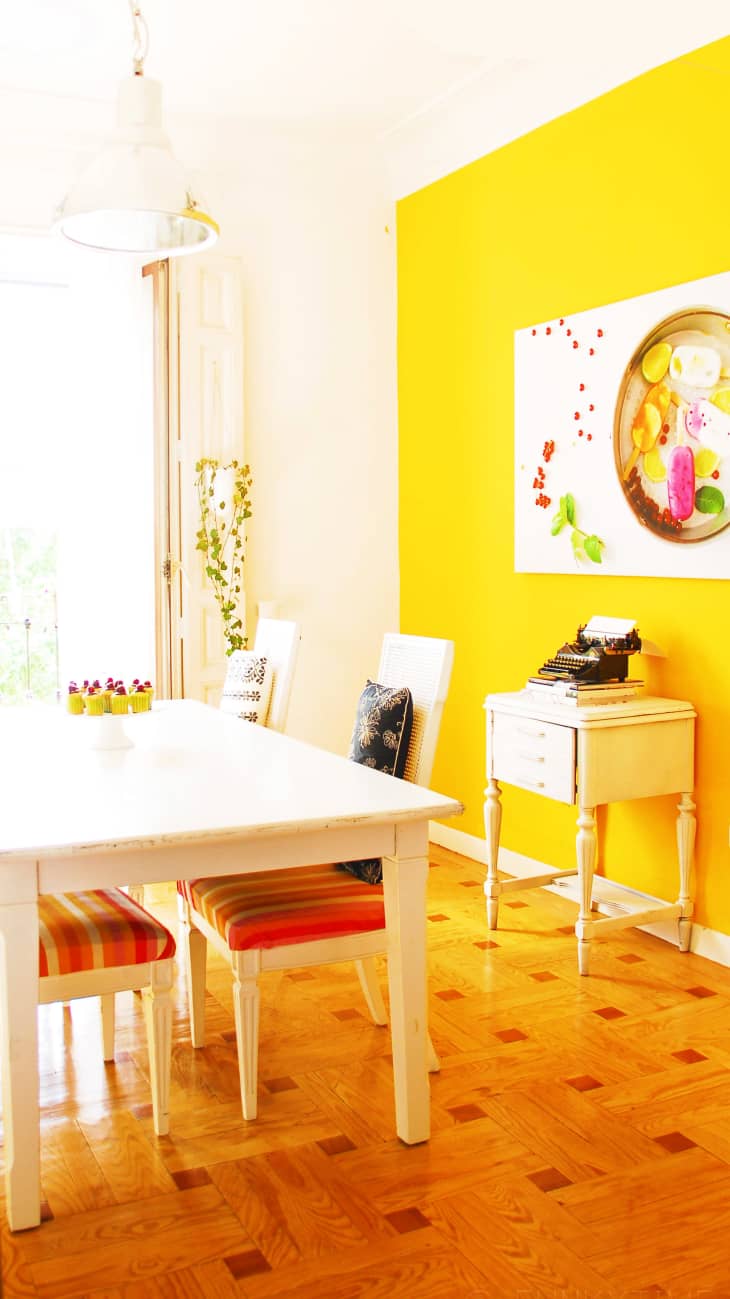 10 Accent Wall Color Ideas - Best Shades to Paint Accent Walls ...