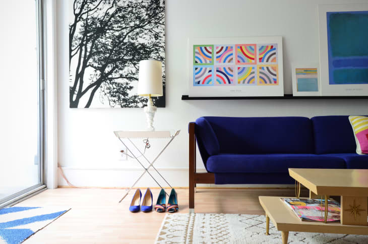 How to Decorate With IKEA's Floating Picture Shelves | Apartment Therapy