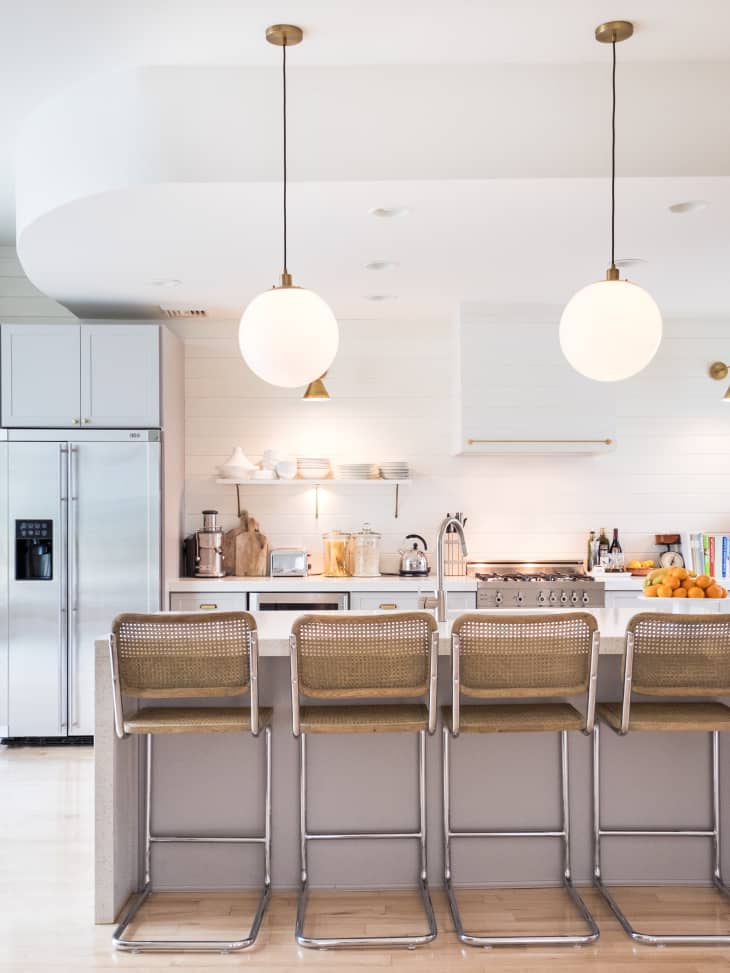 33 Kitchen Island Breakfast Bar Ideas for Countertop Seating (With ...