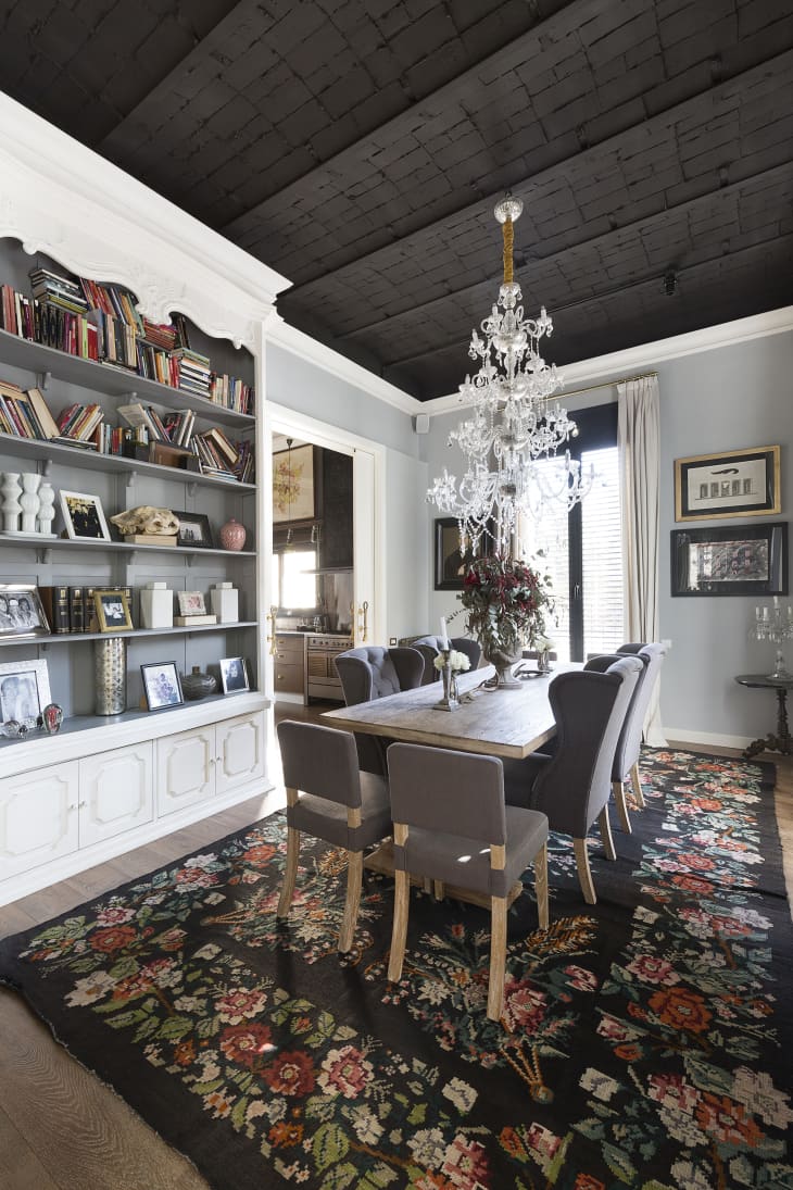 Design Idea: How To Make a Painted Frame Accent Wall | Apartment Therapy