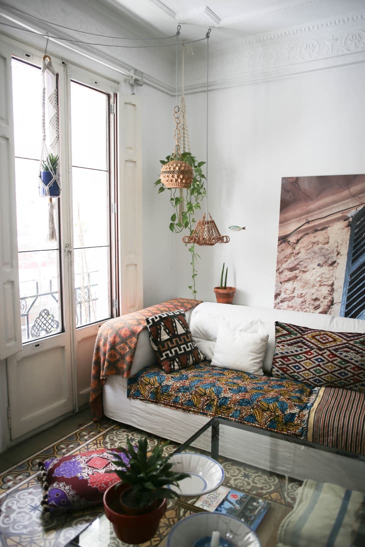 Cheap Home Decorating Ideas That Make Your Home Happy | Apartment Therapy