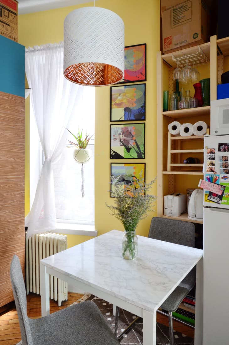 House Tour: A Comfy, Colorful Mix in 330 Square Feet | Apartment Therapy