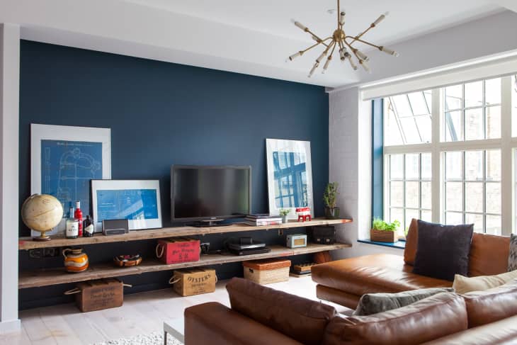 How to Decorate With Navy Blue - Navy Design Ideas | Apartment Therapy