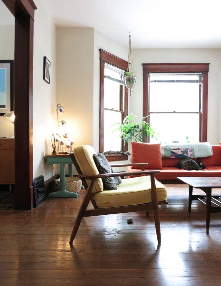 Drop that Paintbrush! 12 Wonderful Uses Of Wood Trim | Apartment Therapy