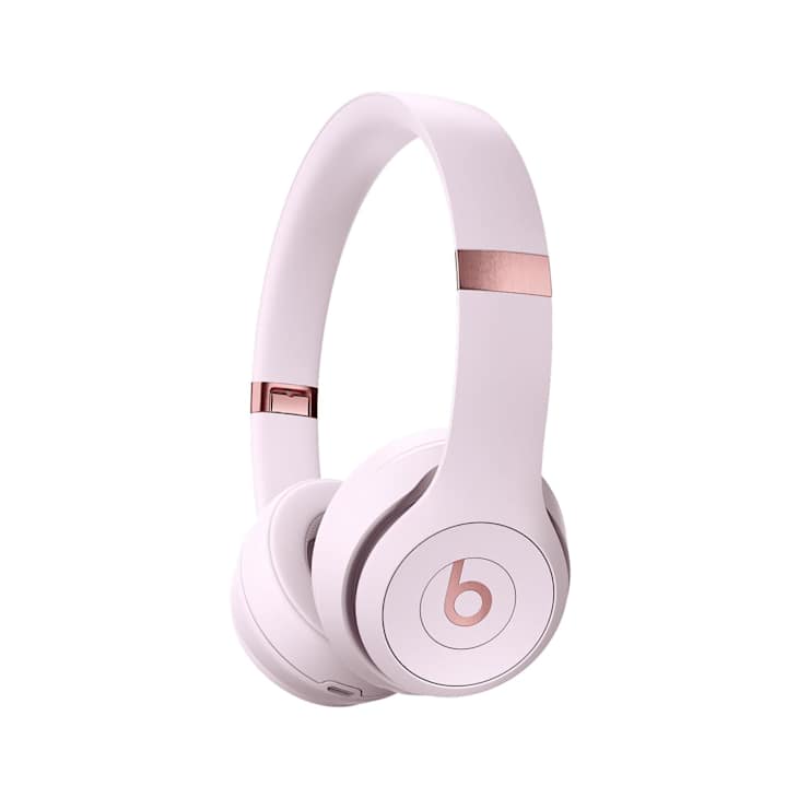 20 Best Graduation Gifts for High School and College 2026 | Dorm Therapy