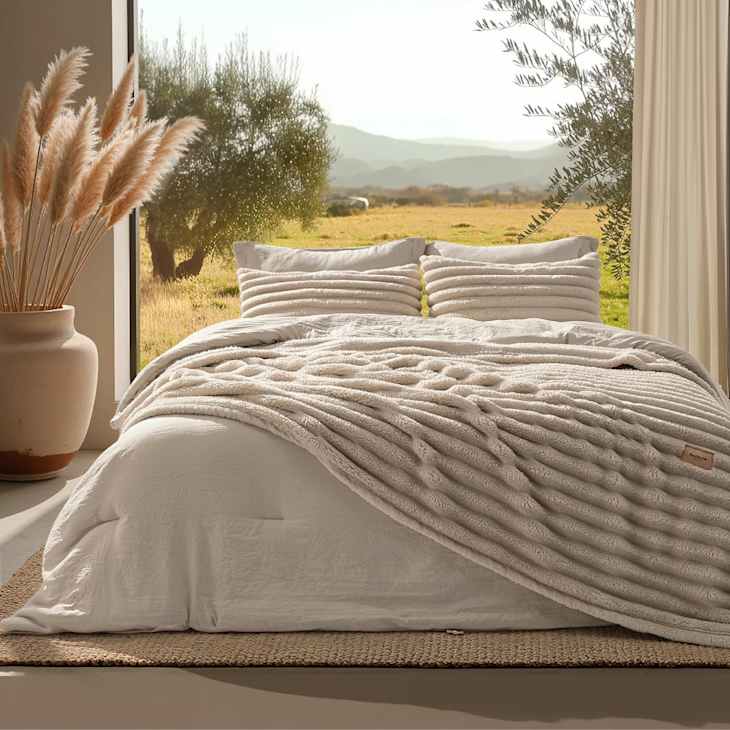 Bedsure Makes the Coziest Budget-Friendly Bedding | Apartment Therapy