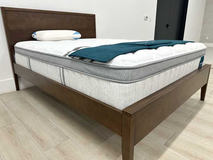 The Best Leesa Mattresses 2025 (We Tested Them All!) | Apartment Therapy