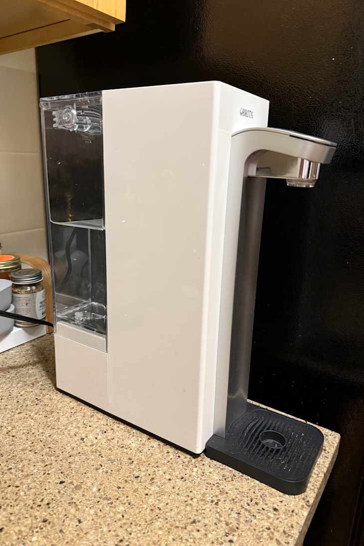 This “Sleek” Brita Water Filter Is Perfect for My Cramped Kitchen | The ...