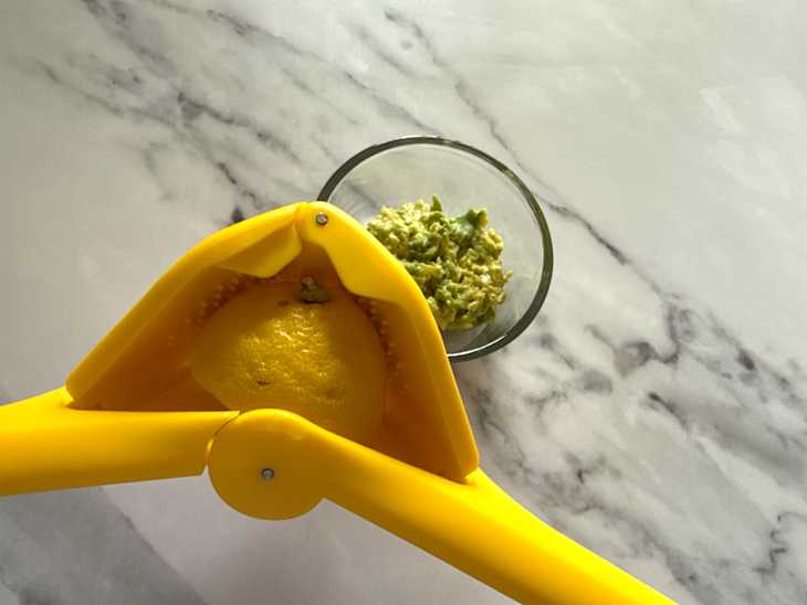 I Tried ToGeeKa’s $13 Lemon Squeezer — And I Totally Get the Hype | The ...