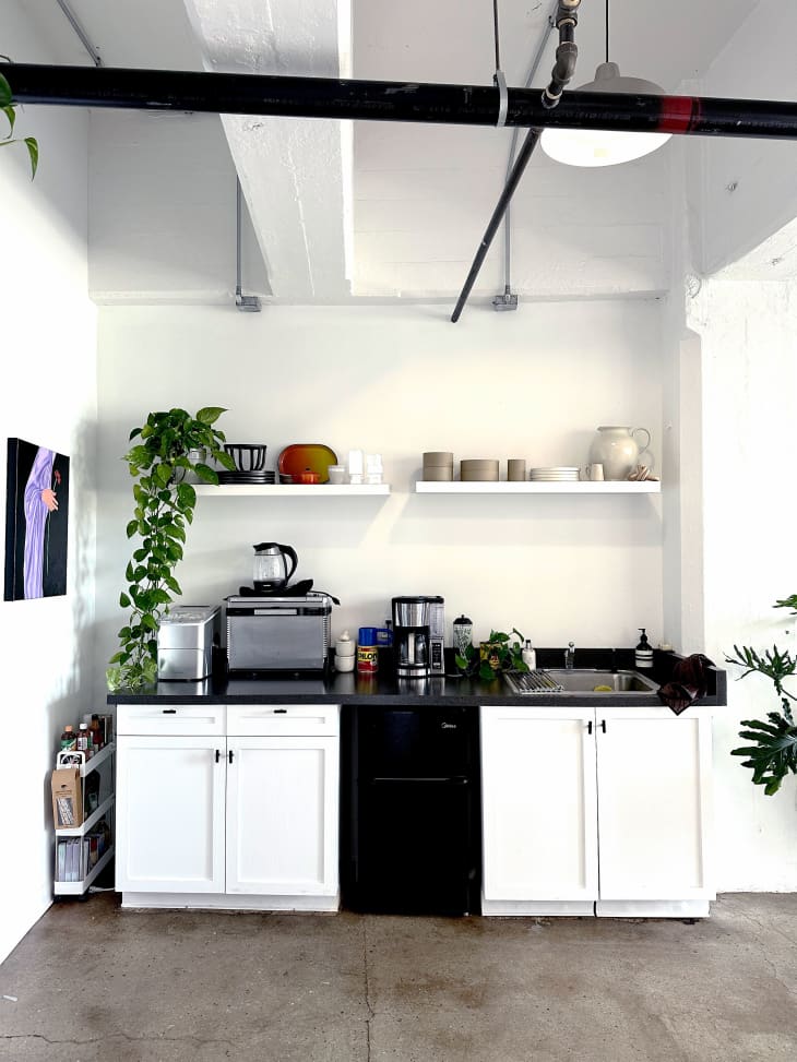 See Amanda's 1,000-Square-Foot Loft in Connecticut from the Small/Cool ...