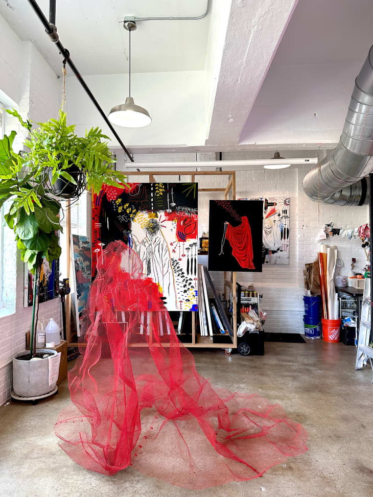 See Amanda's 1,000-Square-Foot Loft in Connecticut from the Small/Cool ...