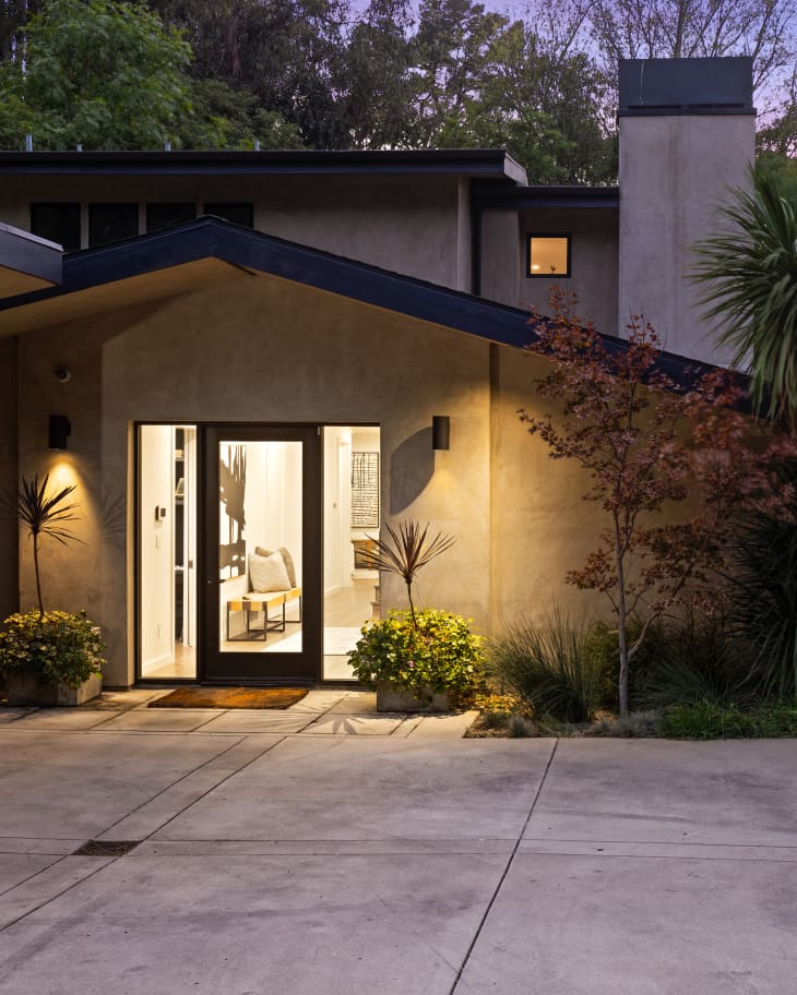 Roddy Ricch Is Selling His Luxe L.A. Mansion and the Kitchen Is Worth ...