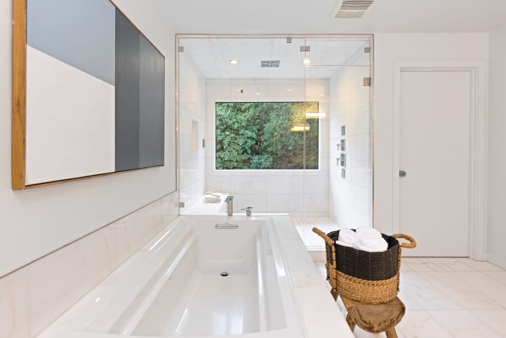 Roddy Ricch Is Selling His Luxe L.A. Mansion and the Kitchen Is Worth ...