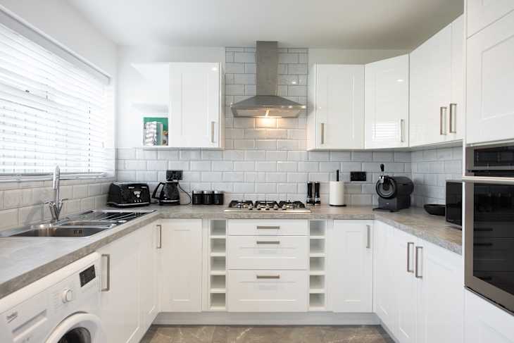 I Asked Designers What the Biggest Kitchen “Eyesore” Is | The Kitchn