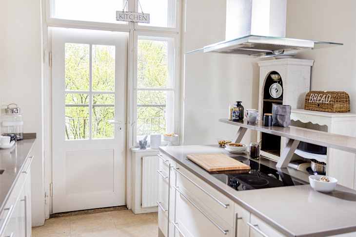 The 5 Worst Kitchen Colors, According to Designers | The Kitchn
