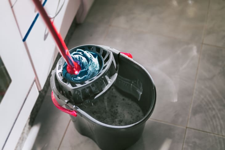 How to Mop Floors in 9 Steps | Apartment Therapy