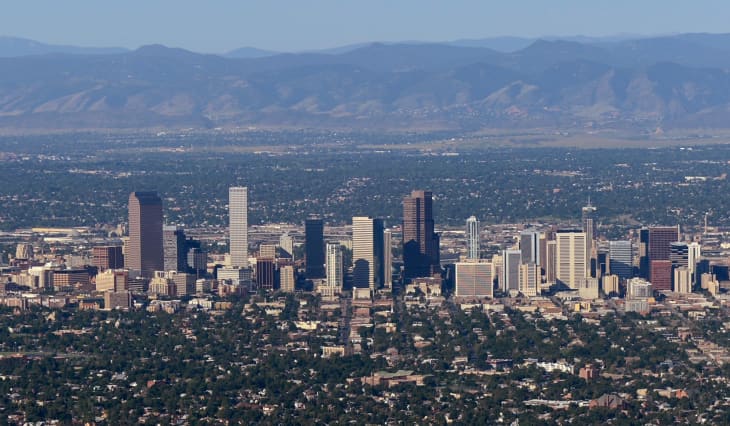 Moving to Aurora, Colorado: A Smaller, Cheaper Alternative to Denver ...