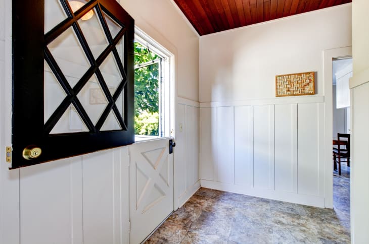 Dutch Doors Are Coming Back in Style — Here’s What to Know | Apartment ...