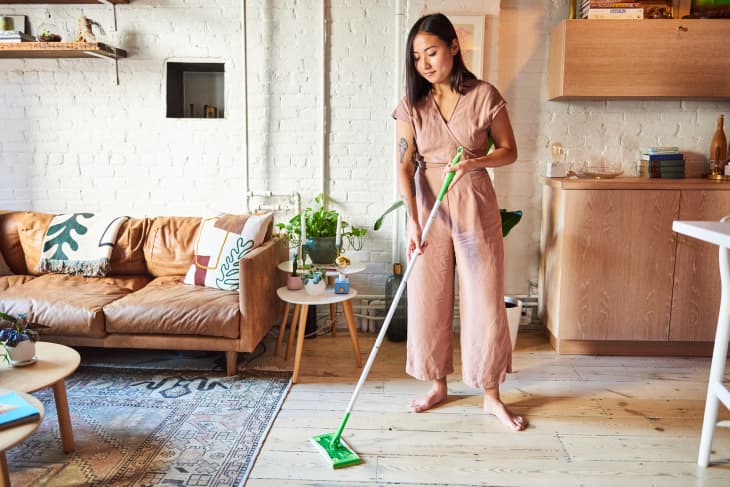 The "Saturday Morning" Weekend Cleaning Checklist | Apartment Therapy