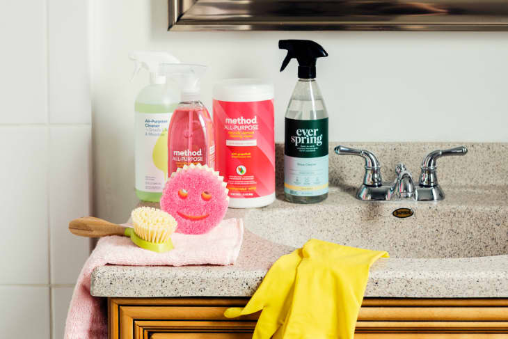 How to Clean a Bathroom: A Step-by-Step Guide | Apartment Therapy