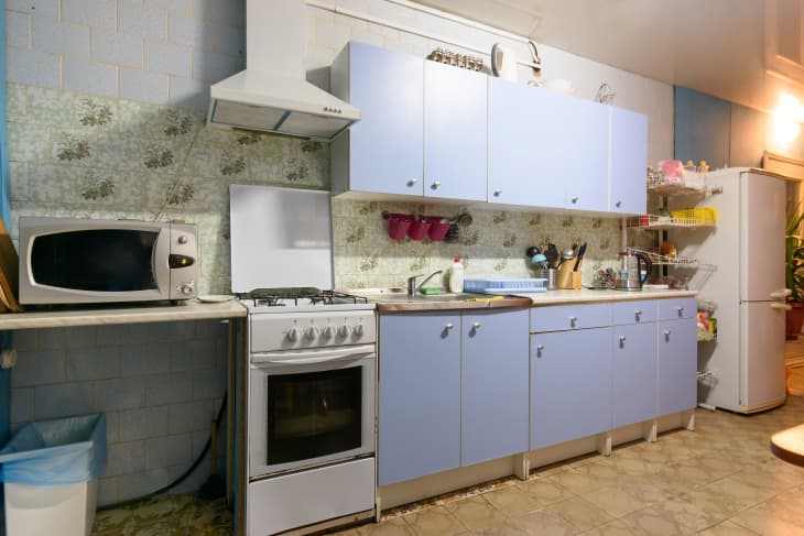 These 5 Features Make Your Kitchen Look Instantly Dated | The Kitchn