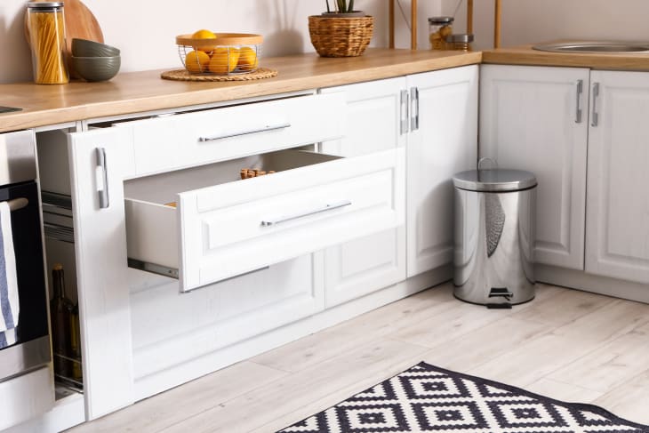 7 Kitchen Cabinet and Countertop Trends Designers Never Want to See ...