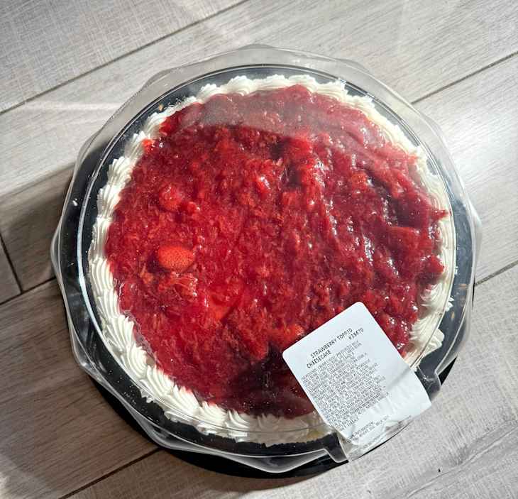 The Costco Dessert That Outshines Everything at My Family Christmas ...