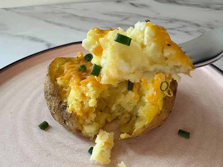 I Tried the Viral Cottage Cheese Twice-Baked Potatoes | The Kitchn