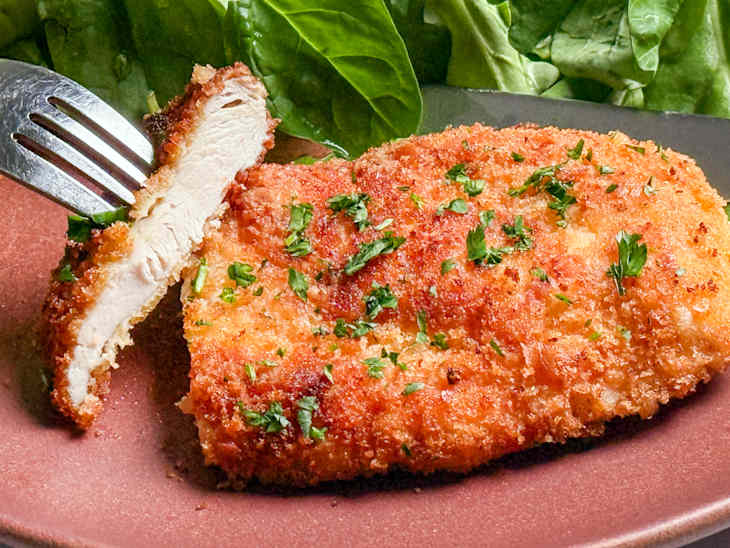 What Makes Martha Stewart’s Breaded Chicken Recipe So Good | The Kitchn
