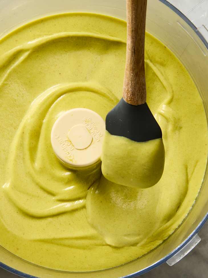 Homemade Pistachio Cream (3 Ingredients) | The Kitchn