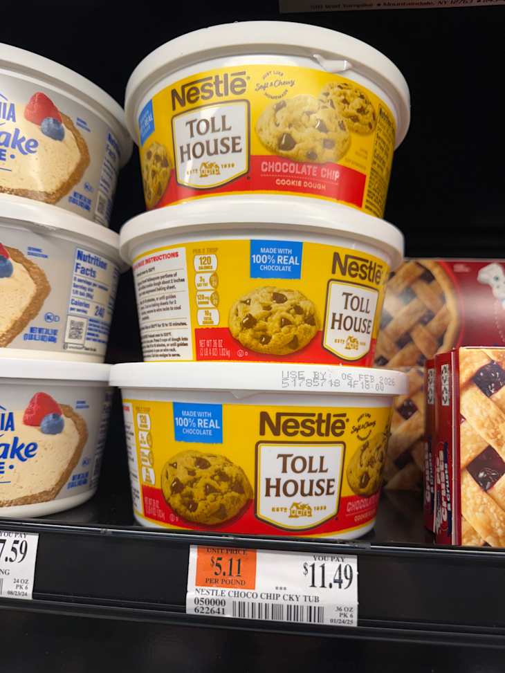 The Best Store-Bought Chocolate Chip Cookie Dough, According to Chefs ...
