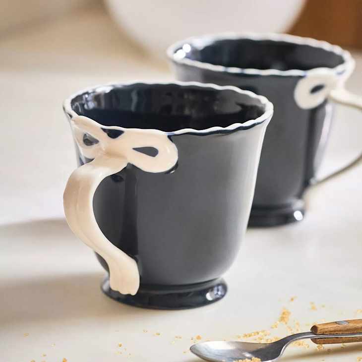 Anthropologie’s “Adorable” Bow Mug Is the Upgrade Your Coffee Needs ...